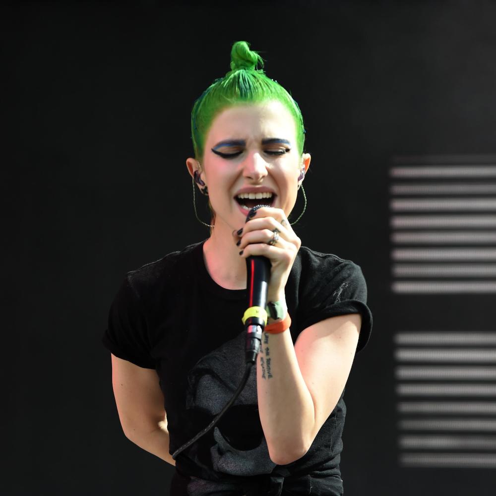 Hayley Williams Apmas