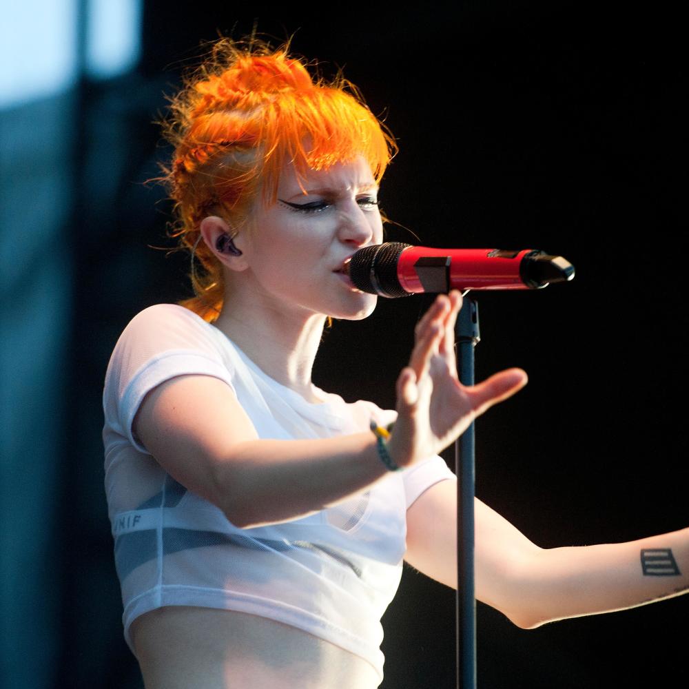 Hayley Williams Apmas